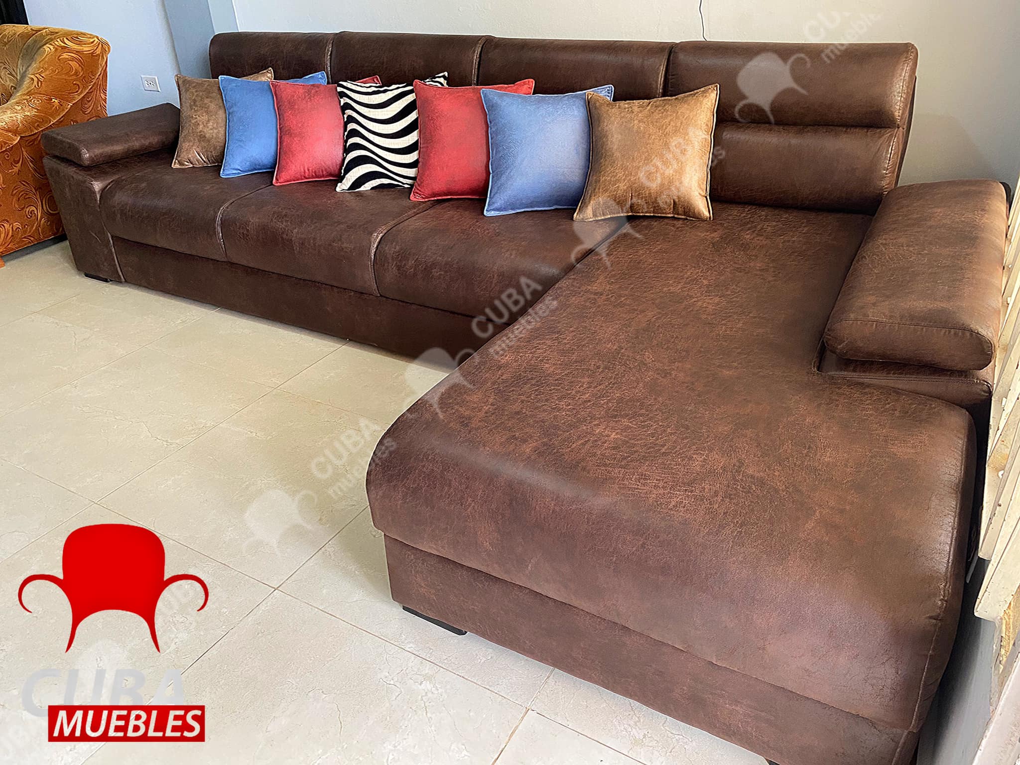 Chaise Longue Andrea en Polipiel Carmelita. - Cuba Muebles