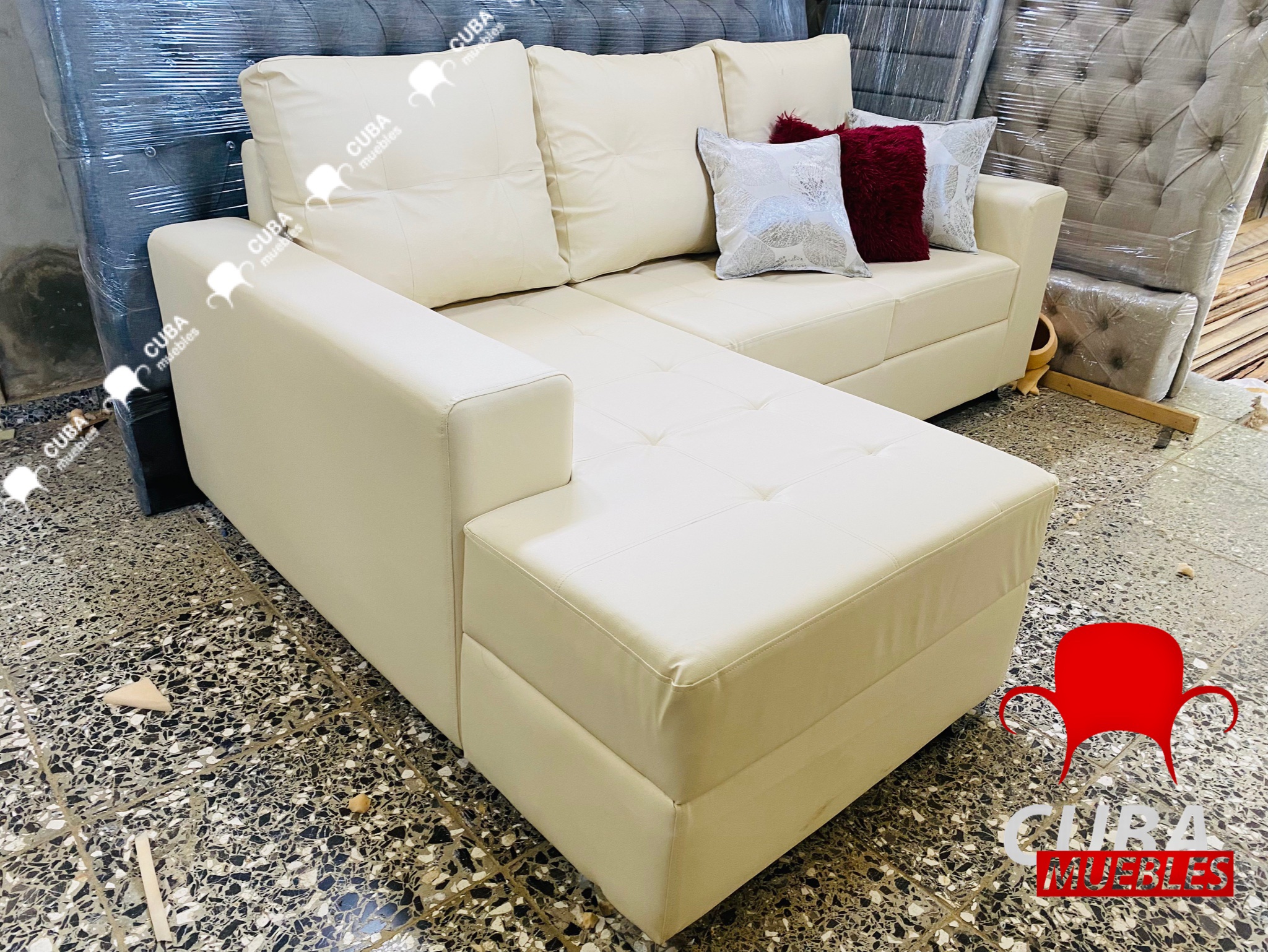 Chaise longue PRETTY FLOW en polipiel Beige - Cuba Muebles